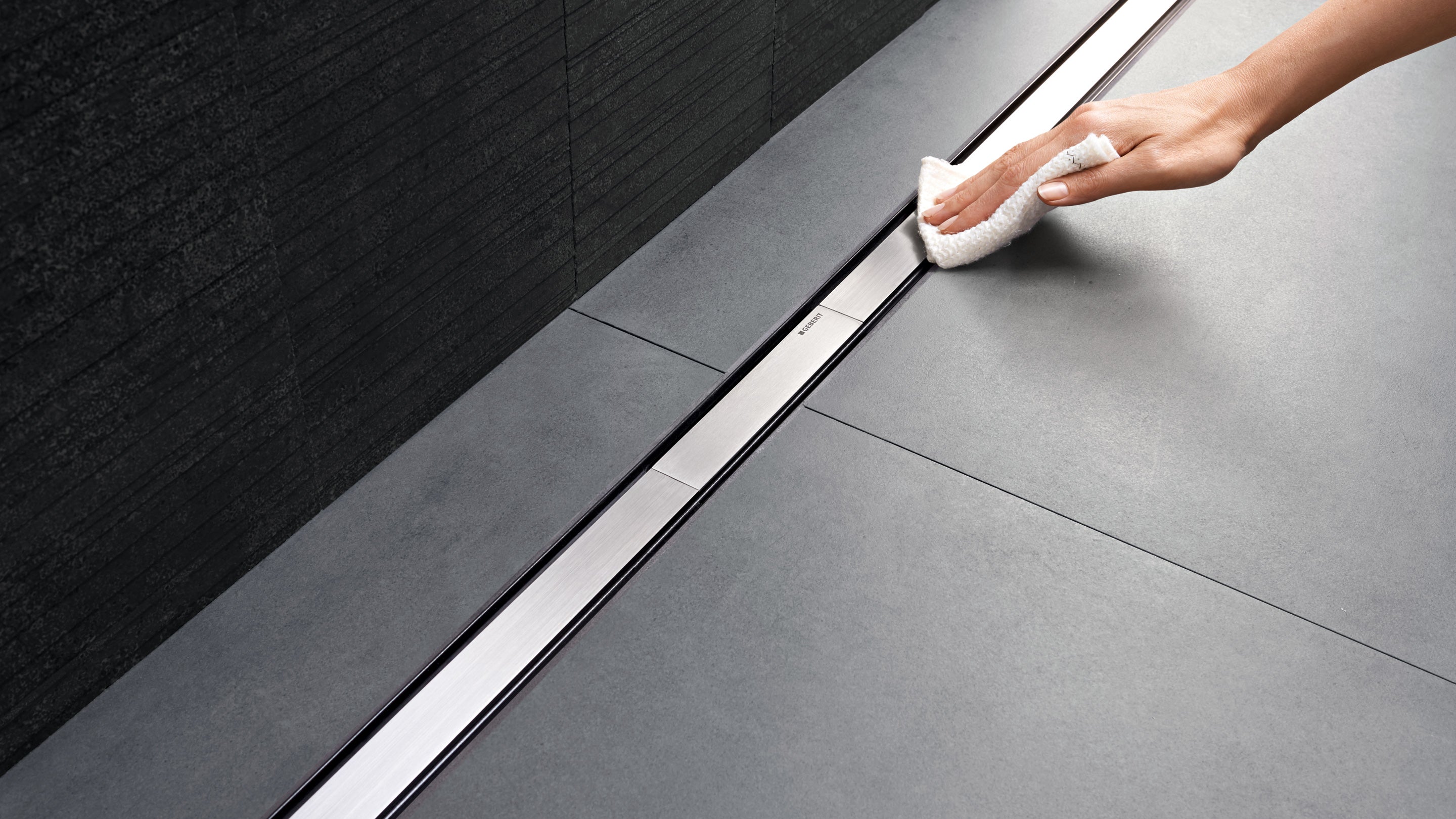 Slukrenne: Kjøp trendy design sluk til badet • Bad.no