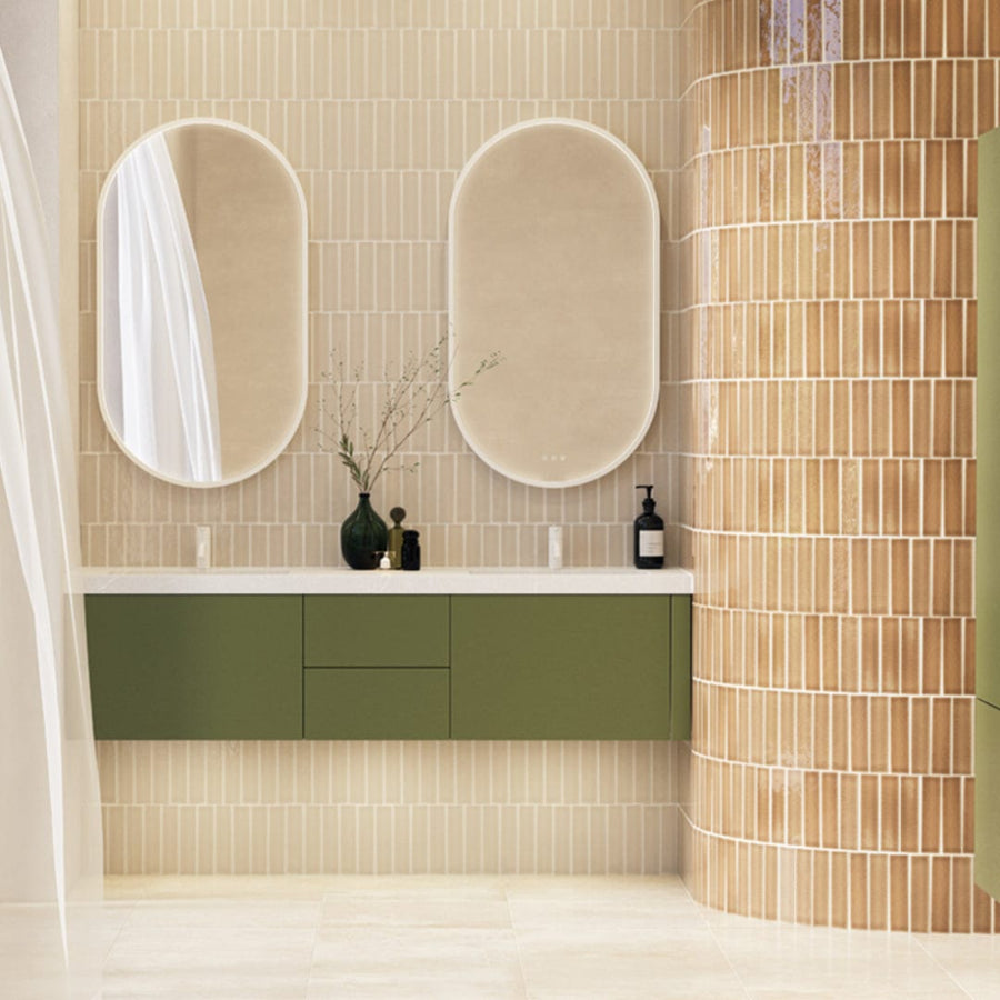 Dansani Moon Oval Rammespeil LED lys │ Møbler - Bad.no